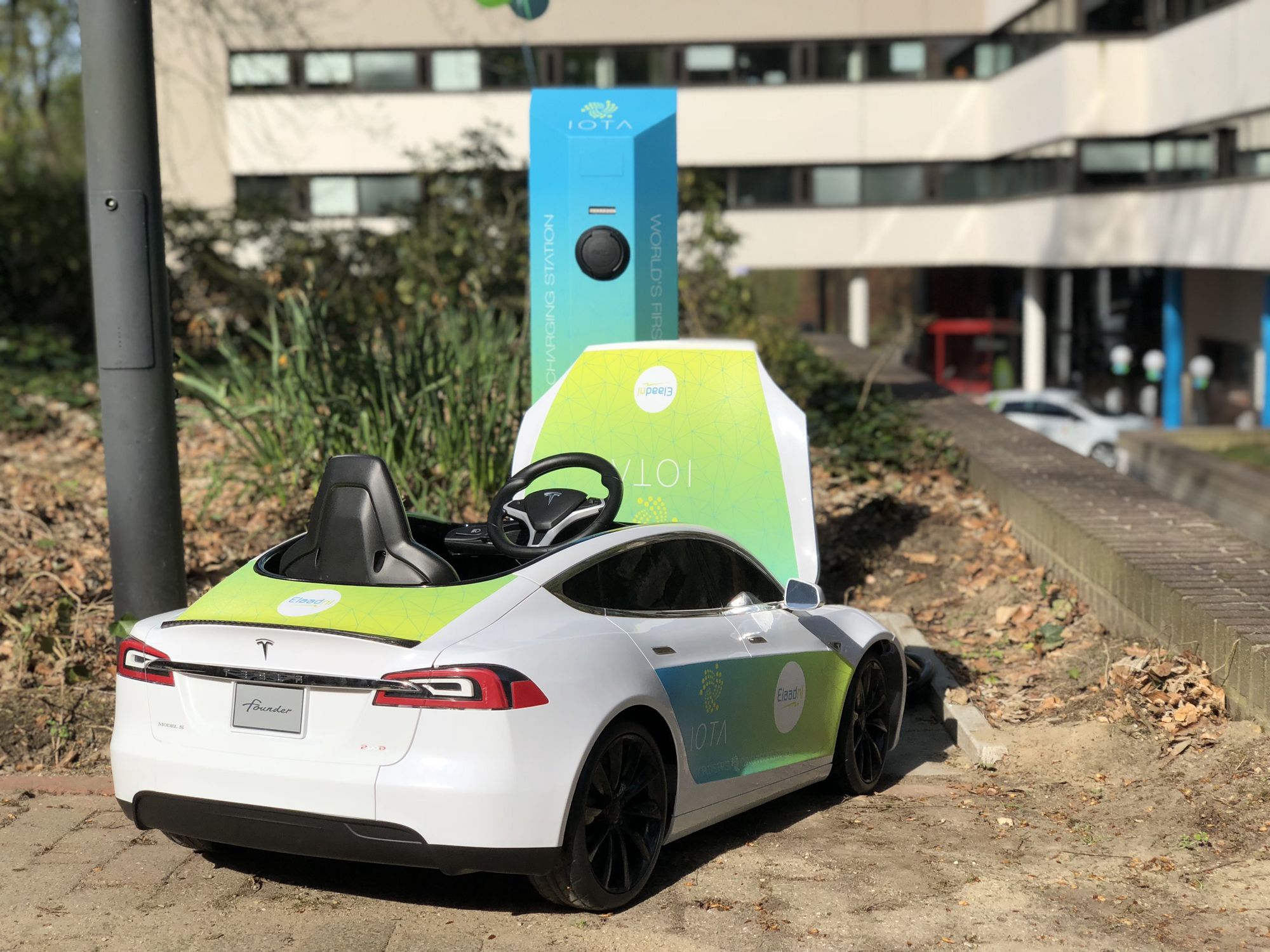 World’s First IOTA Smart Charging Station